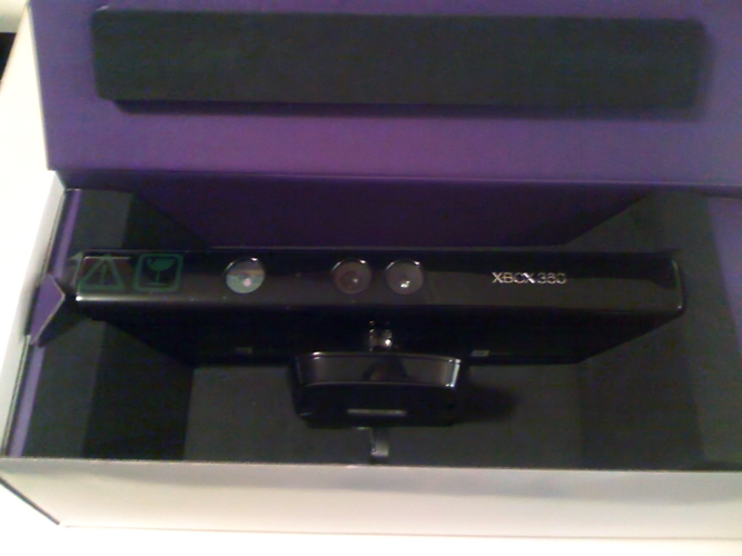 Kinect Beta Kits Spotted on Ebay - Just Push Start
