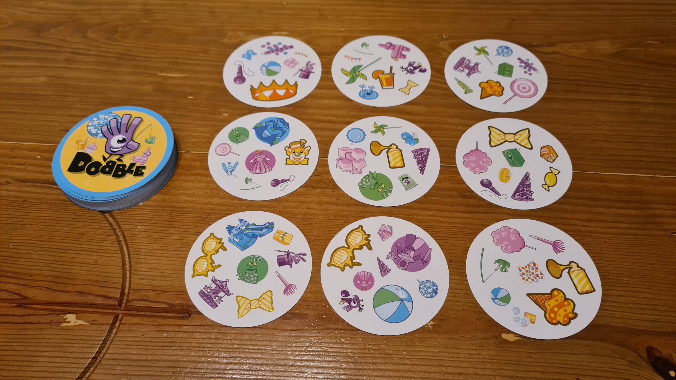 Dobble 10th Anniversary Collector Edition Review - Just Push Start