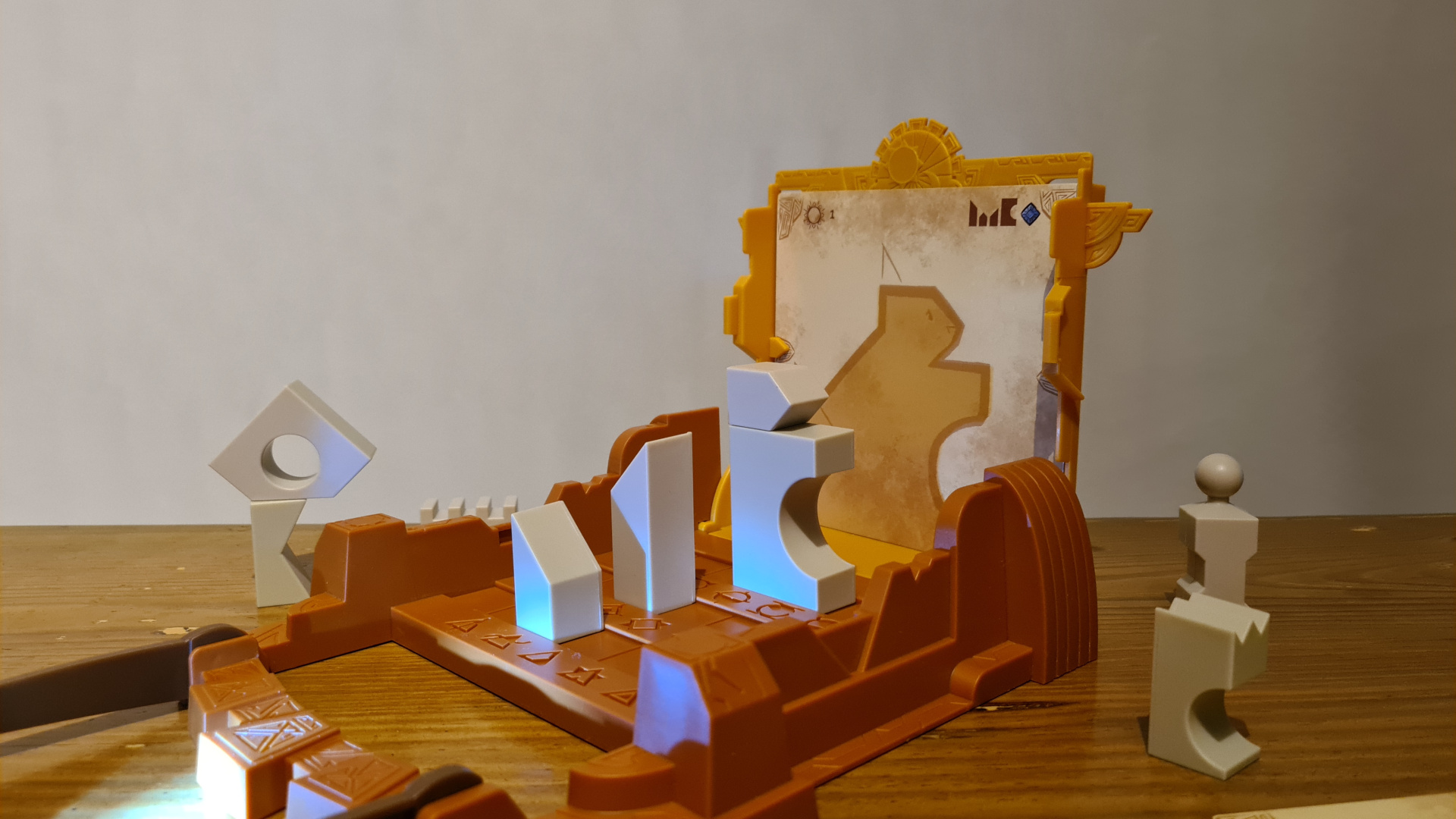 Shadow Glyphs (Logiquest) Review - Just Push Start